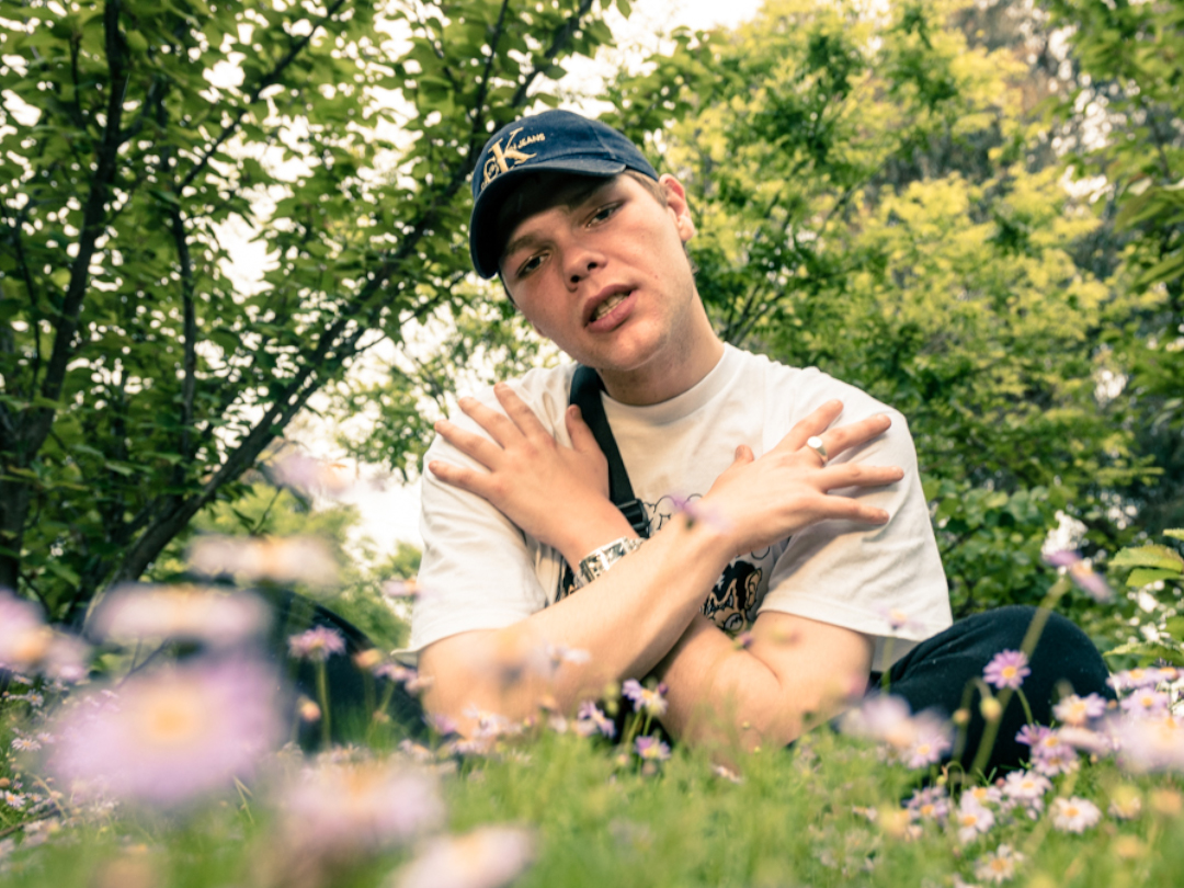 Charlie Threads drops off his widely acclaimed sophomore EP ‘Say Less ...